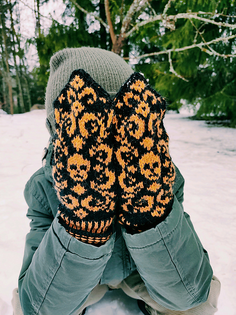 Ravelry: Pyro pattern by Kati Jäppinen