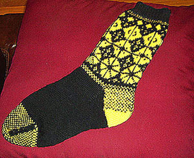 Ravelry: Pieces of Eight socks pattern by Barb Brown