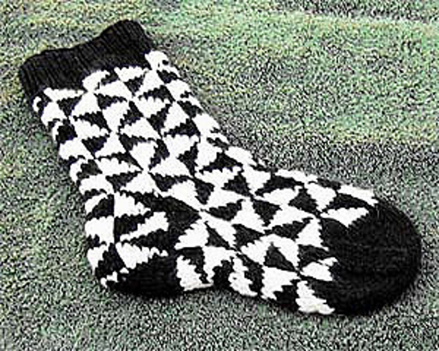 Ravelry: Magic Triangle Socks pattern by Barb Brown