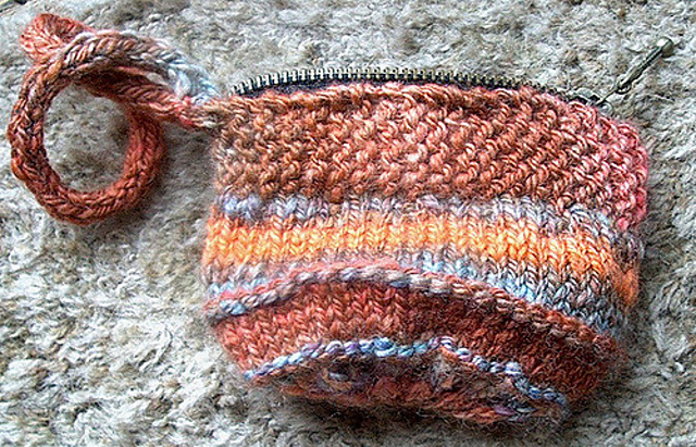 Ravelry: handspun wrist wallet pattern by Vicki Peterson