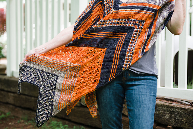 Ravelry: Caro pattern by Jennifer Wood