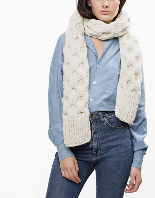 Ravelry: LOVE BUZZ SCARF pattern by Wool and the Gang