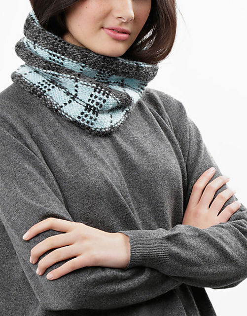 Ravelry: FREE SPIRIT SNOOD pattern by Wool and the Gang