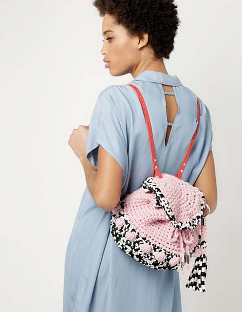 Ravelry: MINI MAGGIE BACKPACK pattern by Wool and the Gang