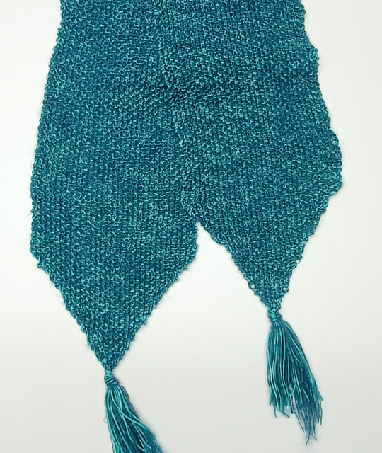 Ravelry: Tasselled Moss Stitch Scarf pattern by Wool Baa