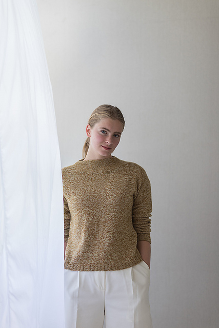 Ravelry: REN pattern by Woolfolk Design Team