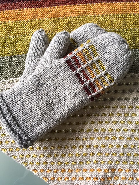Ravelry: woolworx's Double Lined Mittens