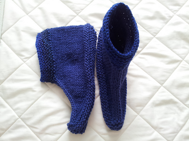 Ravelry: Seamless Lopi Dorm Boots pattern by Rebecca Bowen