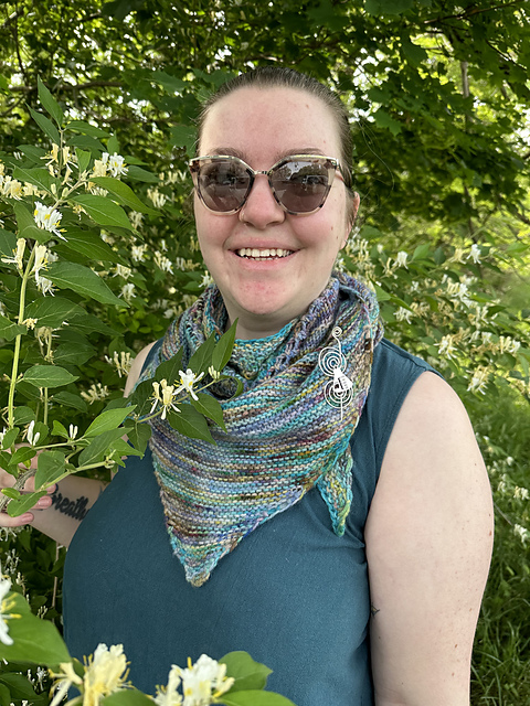 Ravelry: Gradual Beginner Shawl Worsted pattern by Penny Stricklin