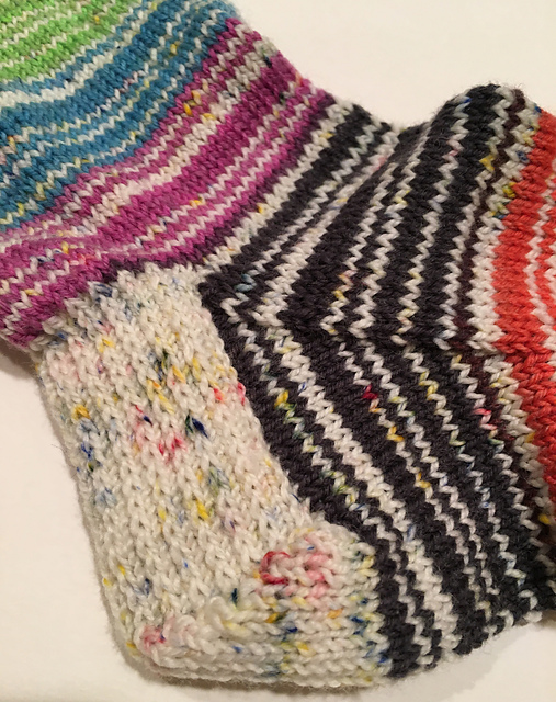 Ravelry: wrenknits' Dark Side Confetti Blenders