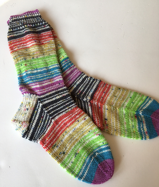Ravelry: wrenknits' Dark Side Confetti Blenders