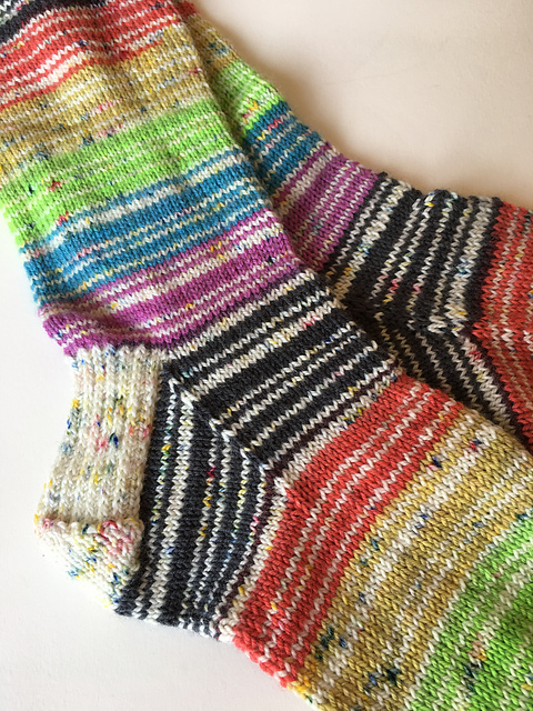 Ravelry: wrenknits' Dark Side Confetti Blenders