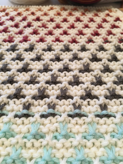 Ravelry: wrenknits' Rustic Bat Cowl