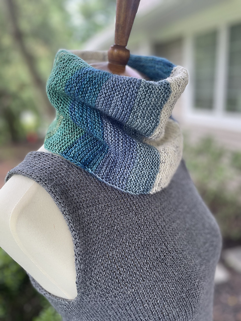 Ravelry: wrenknits' First Point of Libra Cowl