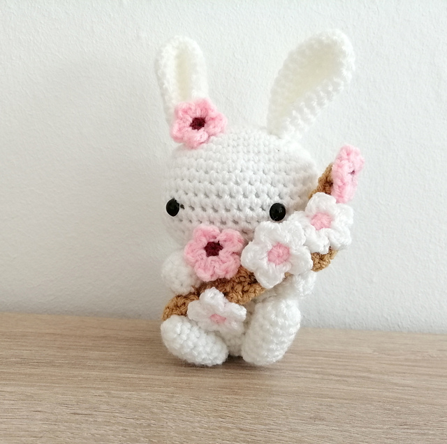 Ravelry: Sakura bunny pattern by Rina Mogryna Art