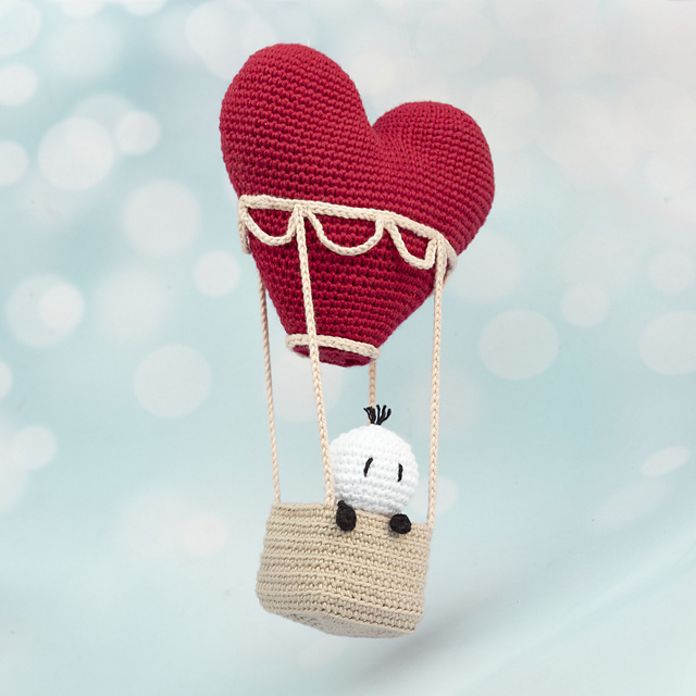 Ravelry: Romantic Hot air balloon pattern by Nerea Gomis