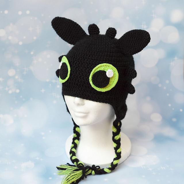 Ravelry: Toothless hat pattern by Nerea Gomis