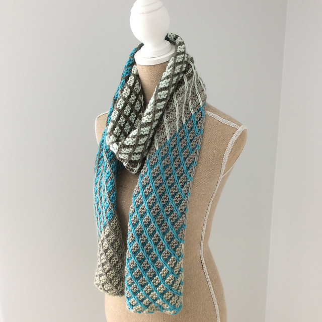 Ravelry: xstitch's Radiant Gradient Bias Scarf