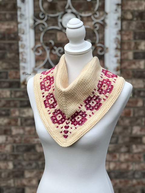 Ravelry: Happy Flowers bandana pattern by Susan Ashcroft