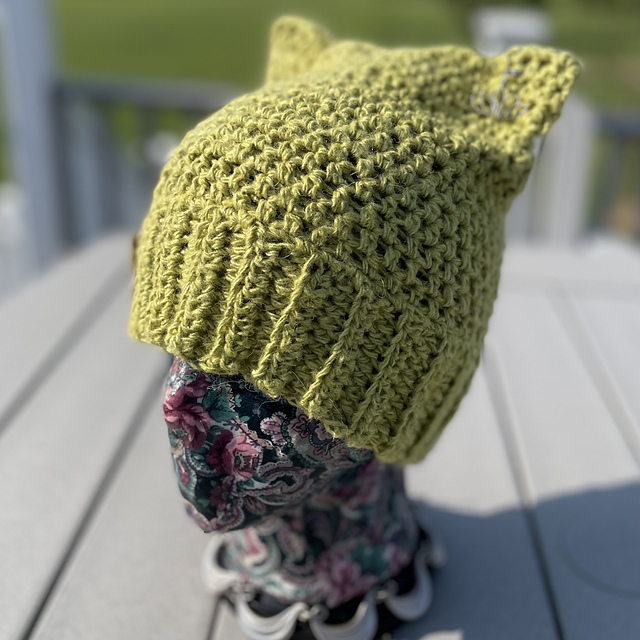 Ravelry: BRAT Cat Hat in 3 styles pattern by Lisa Victoria @ YarnChick40