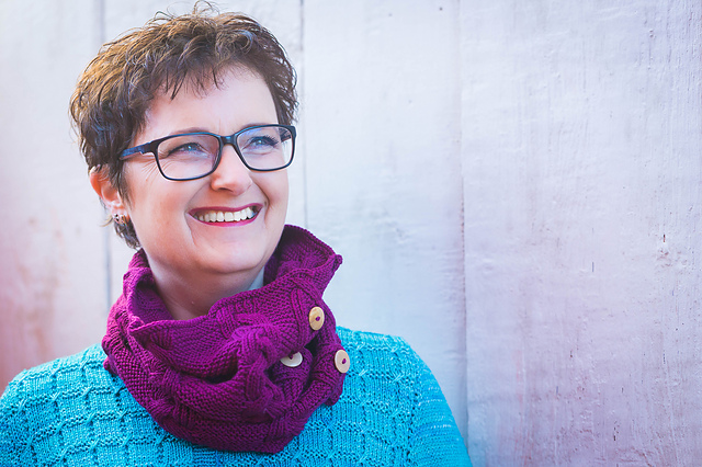 Ravelry: Fagertärn Cowl pattern by Anna Friberg