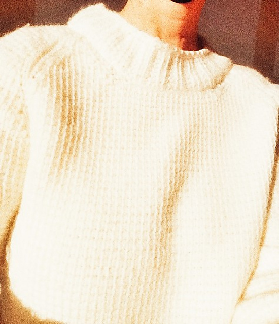 Ravelry: Elena sweater pattern by Cri_ykc