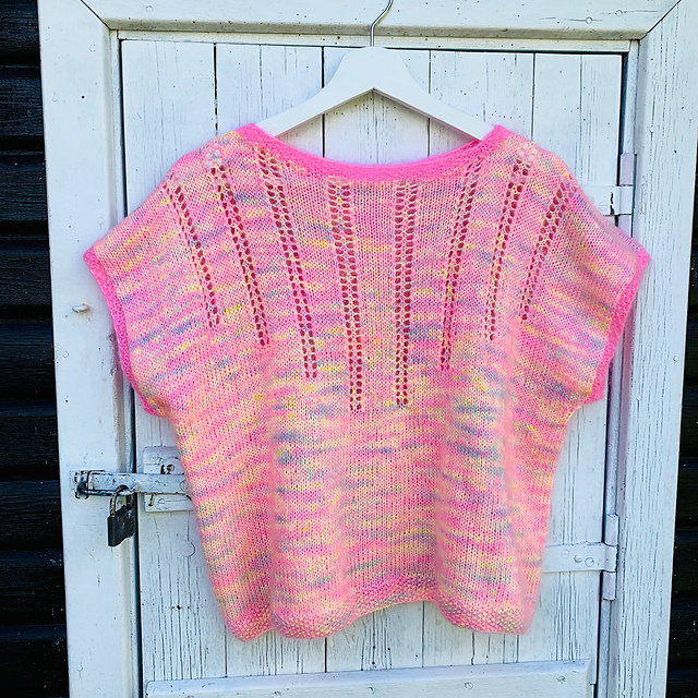 Ravelry: Cornelia Street Top pattern by June Thomsen
