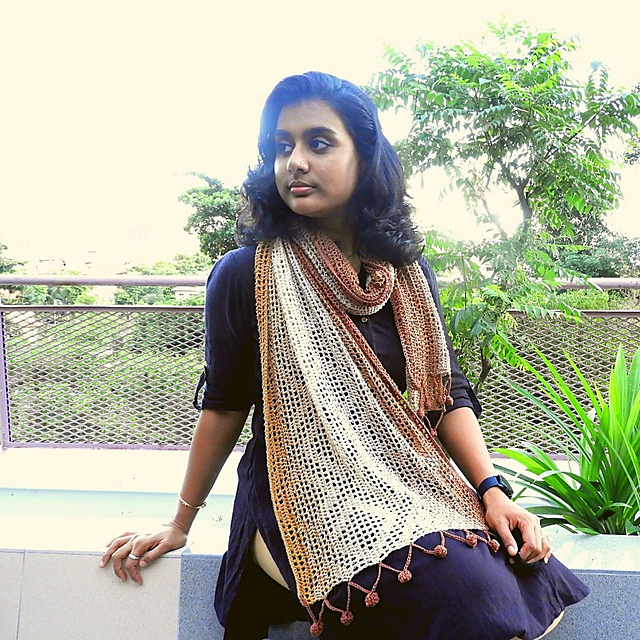 Ravelry: Helena Shawl pattern by Raji Ashok