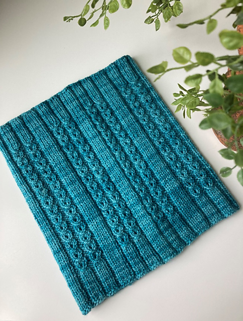 Ravelry: For the Love of Powell Cowl pattern by Susan Scanlon