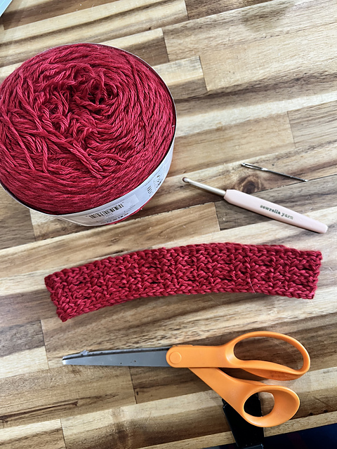 Ravelry: Tara Headband pattern by Michelle Prester