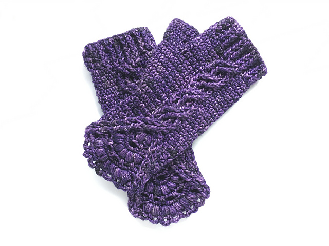 Ravelry: Inara Fingerless Mitts pattern by Brenda K. B. Anderson