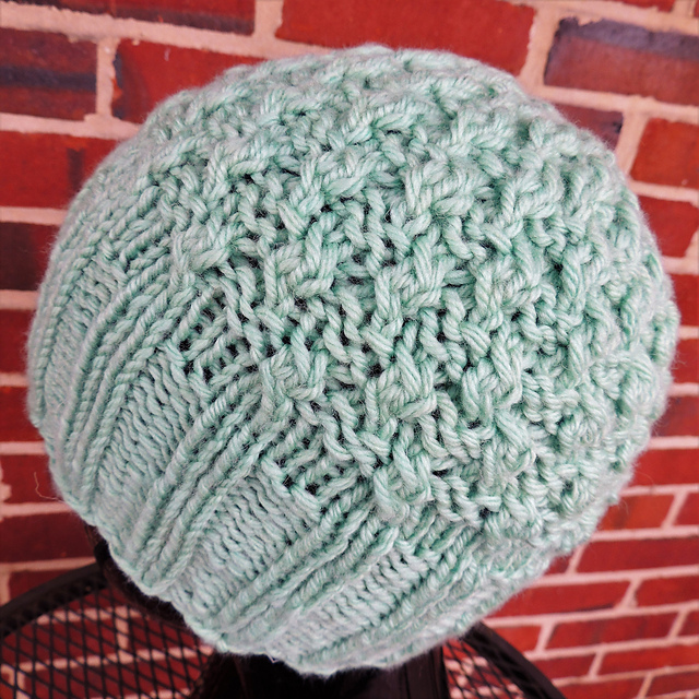 Ravelry: Little Left Twists pattern by YaYa Lovestoknit