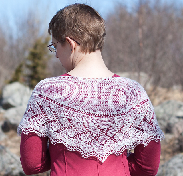 Ravelry: Malva pattern by Emmy Petersson