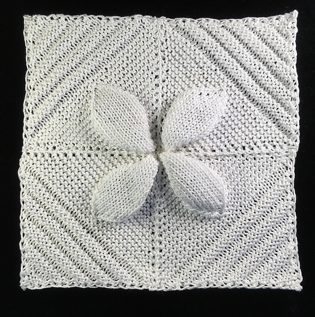 Ravelry: Weldon's Mouse Block pattern by Vicki Monthei