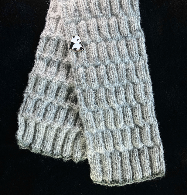 Ravelry: Soldier Bricks Scarf pattern by Vicki Monthei