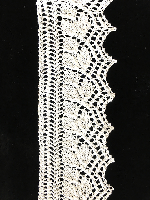 Ravelry: Triple Rose Leaf Edging pattern by Vicki Monthei