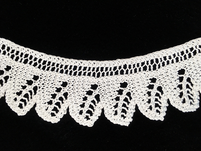 Ravelry: 1890 Aussie Leaf Edging pattern by Vicki Monthei