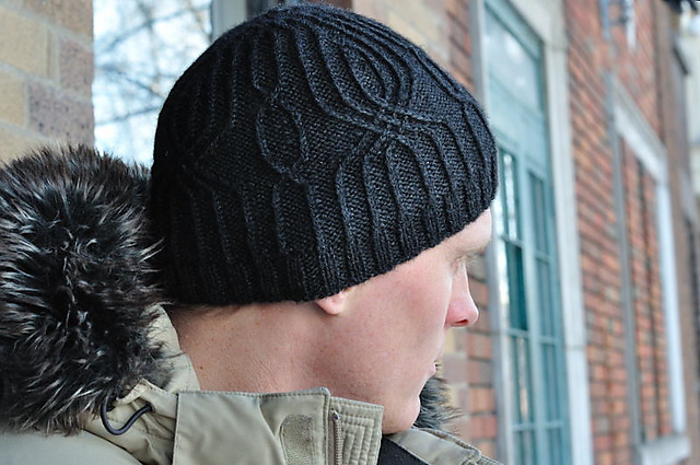 Ravelry: Mysterious hat pattern by Ysabelh Designs