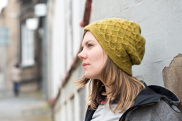 Ravelry: Bronntanas pattern by Ysolda Teague