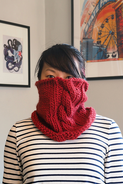 Ravelry: Two Cable Cowl pattern by M Lo