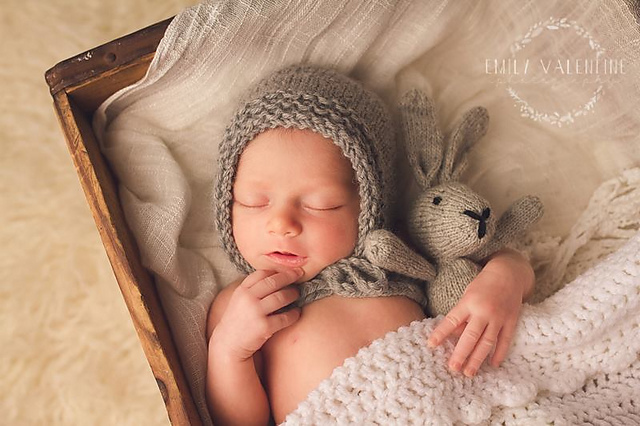 Ravelry: Ridge Bonnet pattern by Amanda Morse