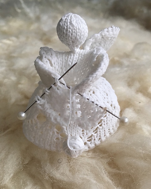 Ravelry: zairavip's 2nd-wing-knitting Angel (Leaf Angel)