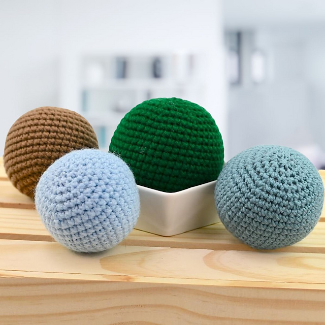 Ravelry: Perfectly Shaped Sphere pattern by Maggie Haskell