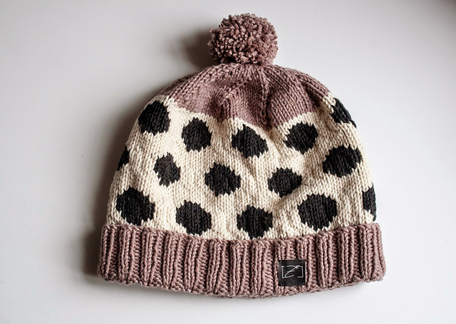 Ravelry: Pois pattern by Peggy Imbeaud-Lesage