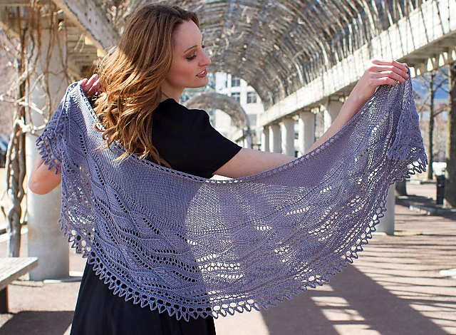 Ravelry: Ewyn pattern by Susanna IC